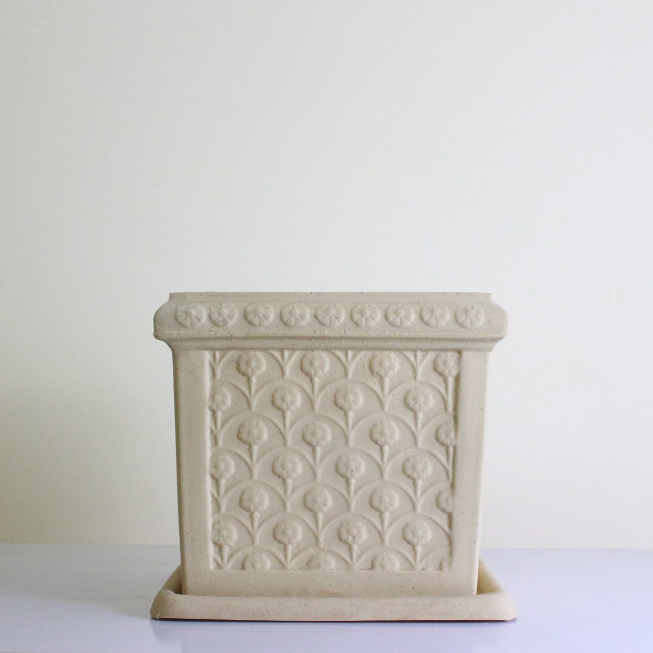 Terrace and Garden Pots - Mashtal Garden Centers